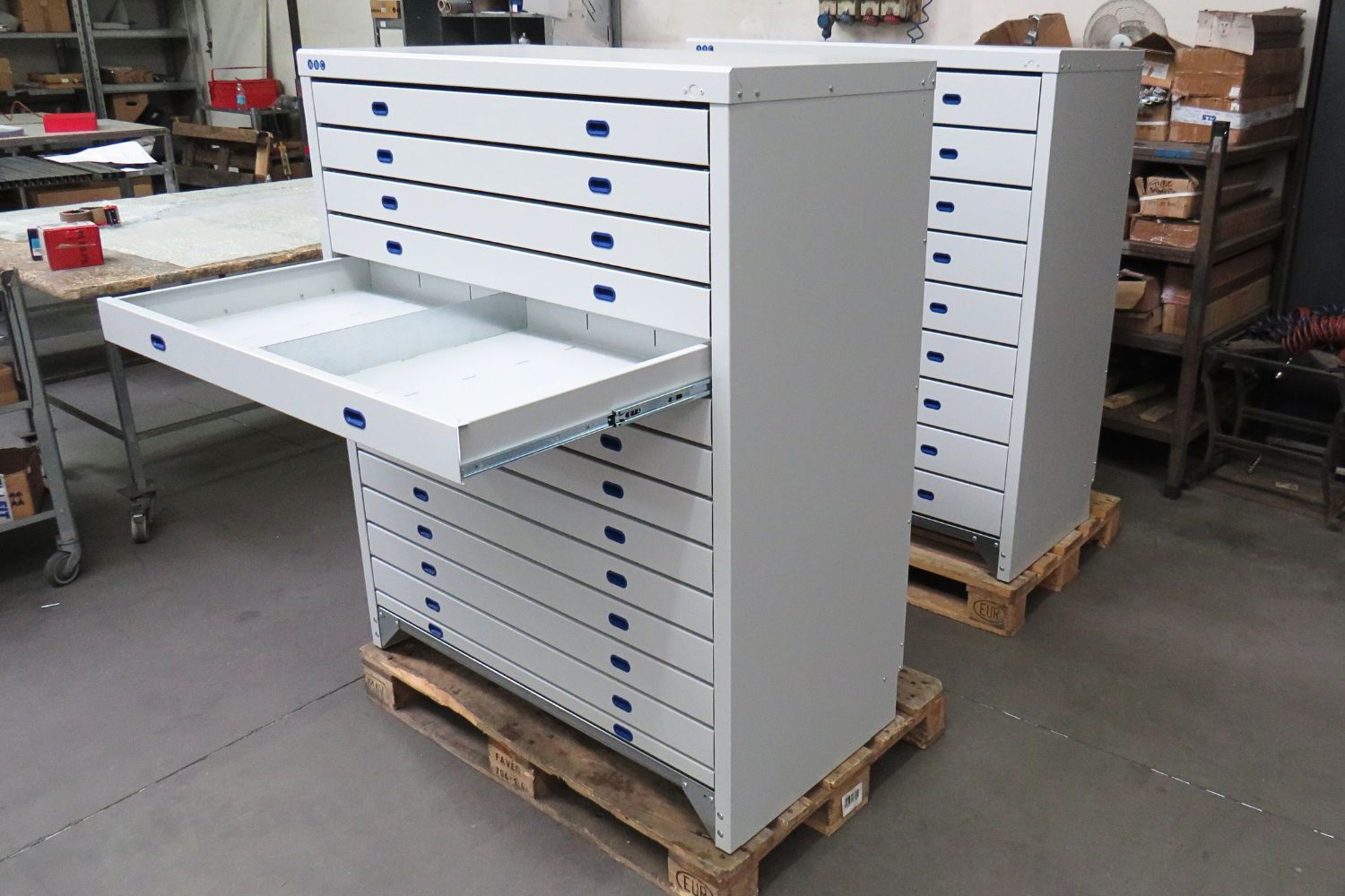 Mueble horizontal con cajones a medida - ABC